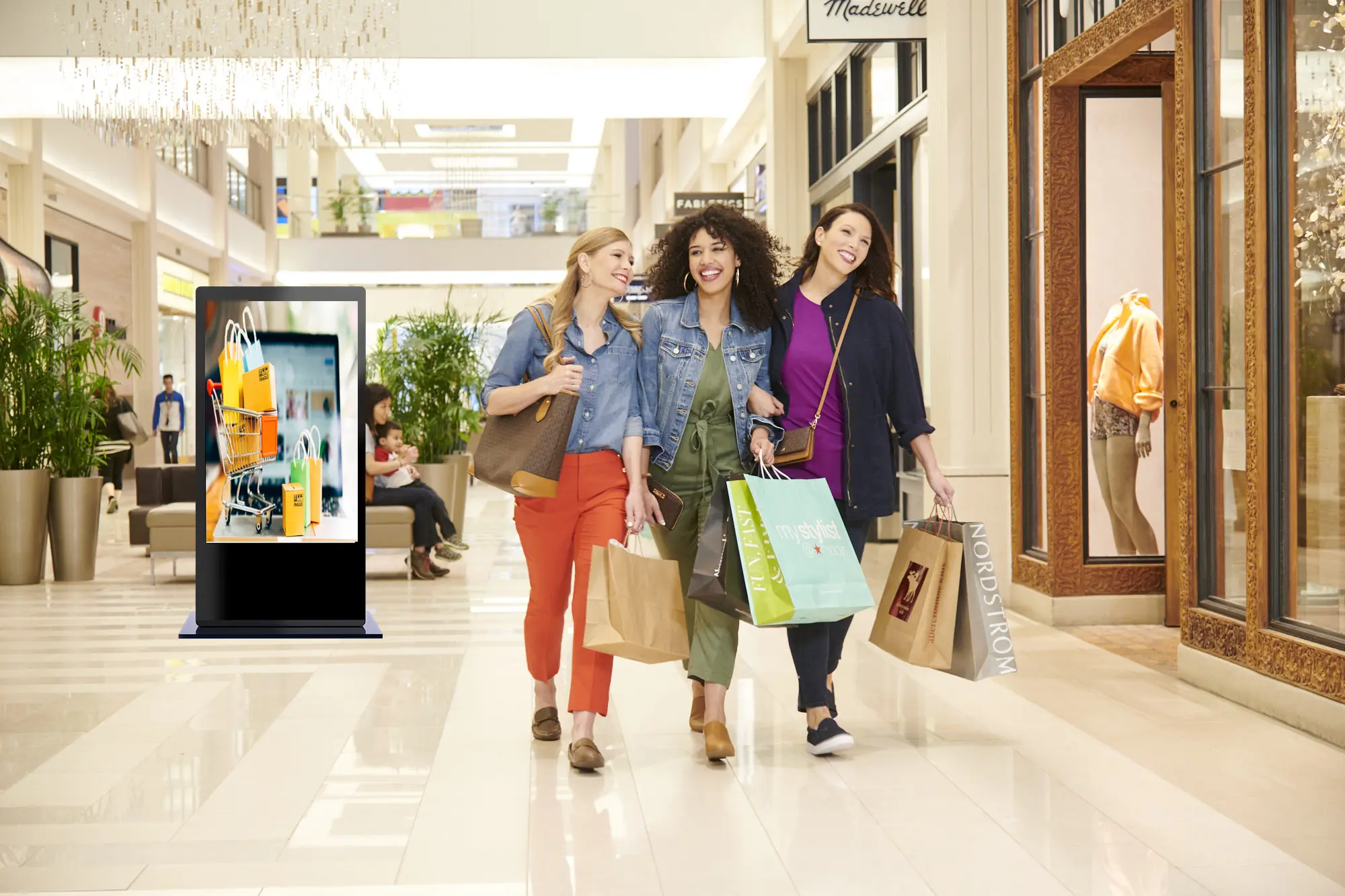 Yetronic: Unveiling the Prices of Outdoor Digital Signage Displays ...
